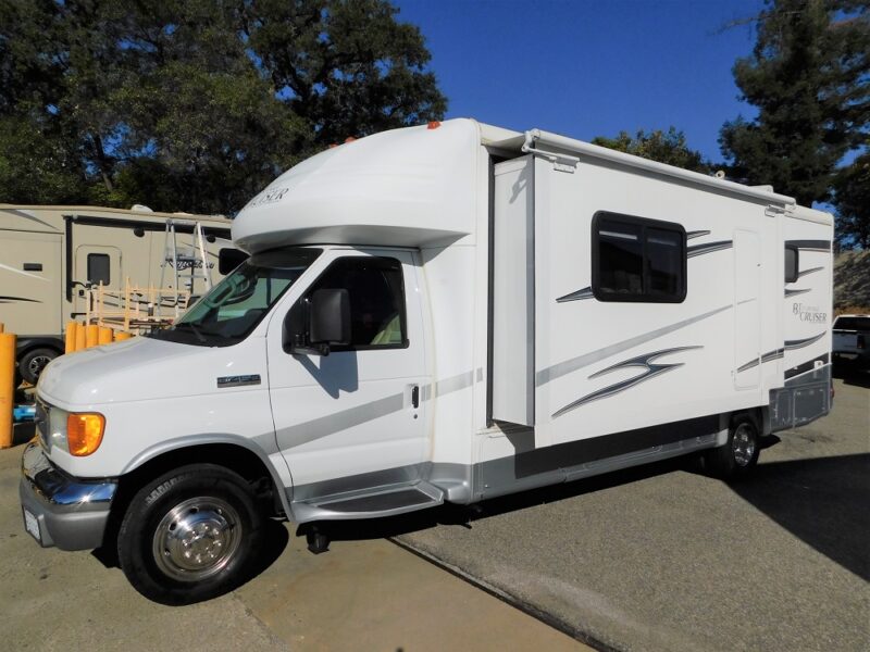 2006 BT Cruiser 5250 BT - RV Connection