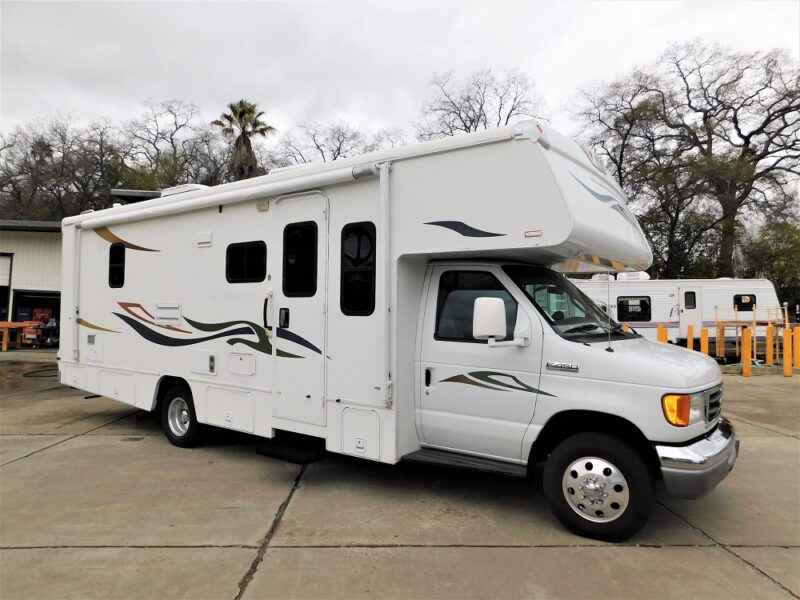 2007 Winnebago Outlook 27L - RV Connection