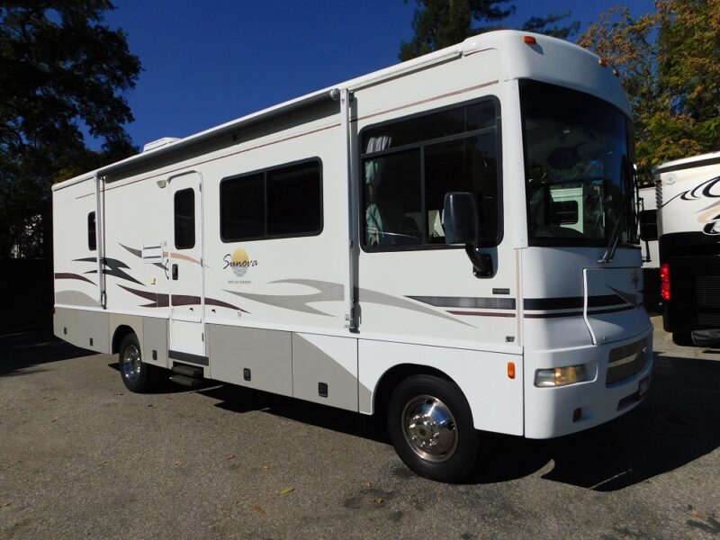 2005 Winnebago Itasca Sunova 29R - RV Connection