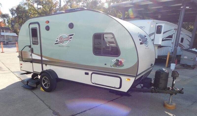 2016 R-Pod 179RP Hood River Edition - RV Connection