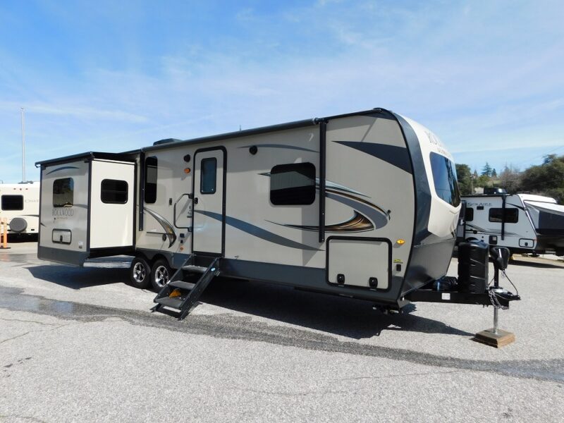 2019 Rockwood Ultra Lite 2703 WS - RV Connection