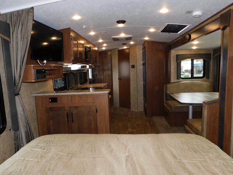 2022 Outdoors RV Timber Ridge Mountain Series 22FQS - RV Connection