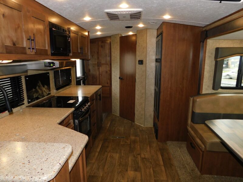 2022 Outdoors RV Timber Ridge Mountain Series 22FQS - RV Connection