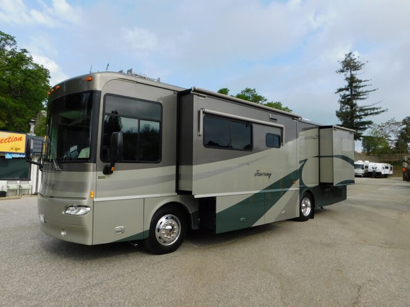 2005 Winnebago Journey 34H 350hp Turbo Diesel - RV Connection