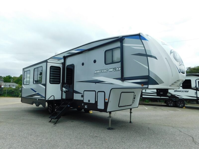 2021 Arctic Wolf 291RL - RV Connection