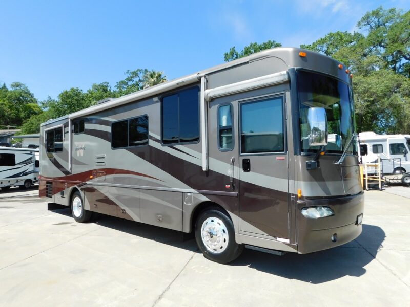 2006 Winnebago Journey 34H w/2 Slide-outs - RV Connection