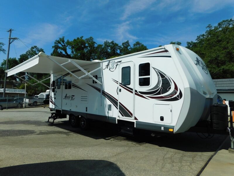 2019 Northwood Arctic Fox 25Y Trailer w/Slide-out - RV Connection