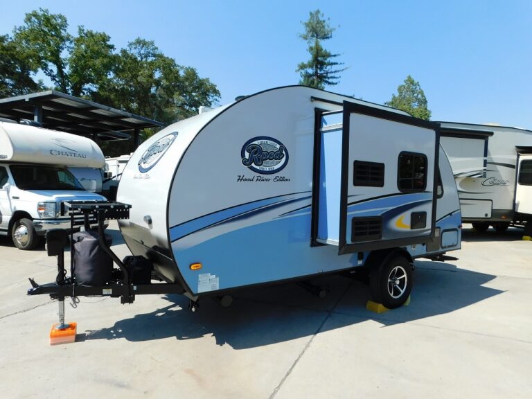 2018 R-Pod 176 Hood River Edition with Slide-out - RV Connection