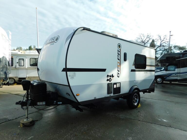 2019 Geo Pro 16TH Toy Hauler - RV Connection