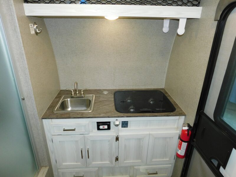 2019 Geo Pro 16TH Toy Hauler - RV Connection