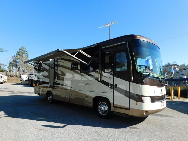 2008 Monaco Holiday Rambler XL 35SBD Turbo Diesel with 2 Slides - RV ...