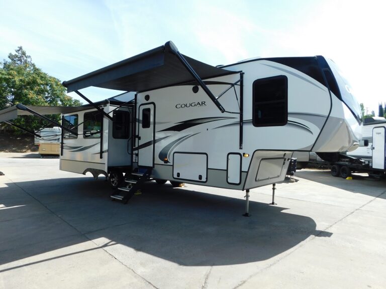 2021 Cougar 316 RLS 5th Wheel w/3 Slide-outs - RV Connection